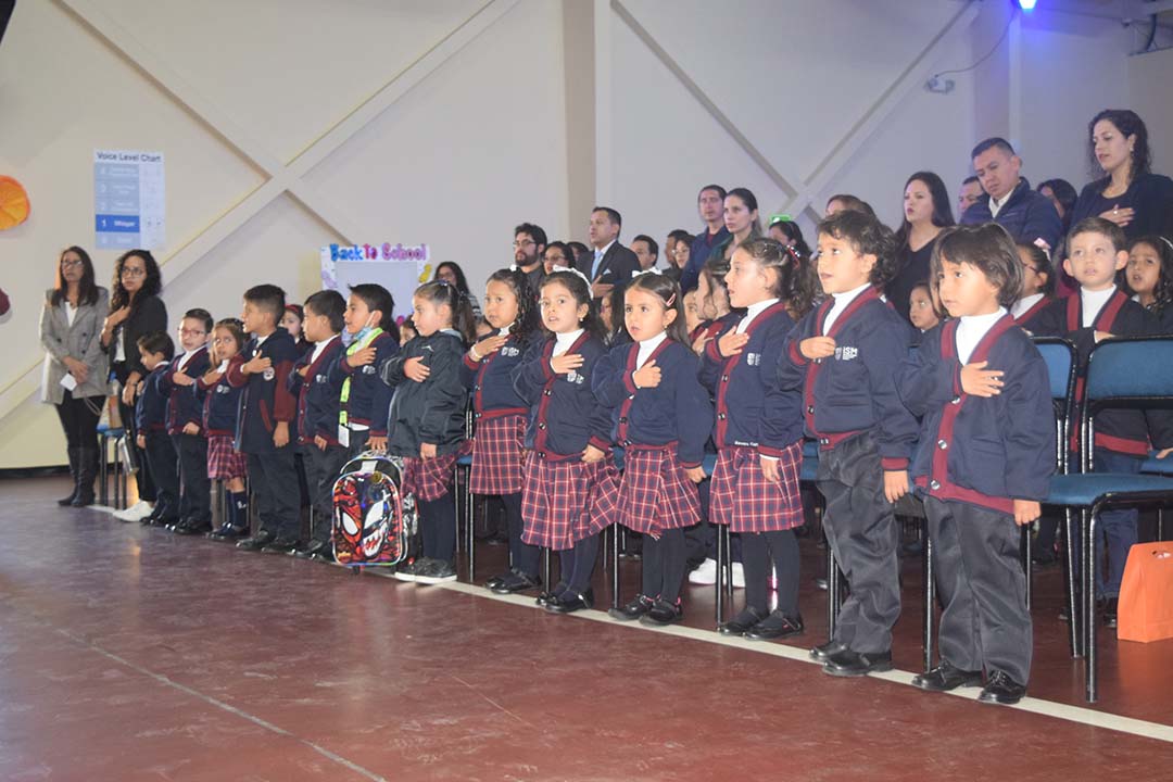INGRESO A CLASES PRIMEROS DE BÁSICA EN ISM | ISM